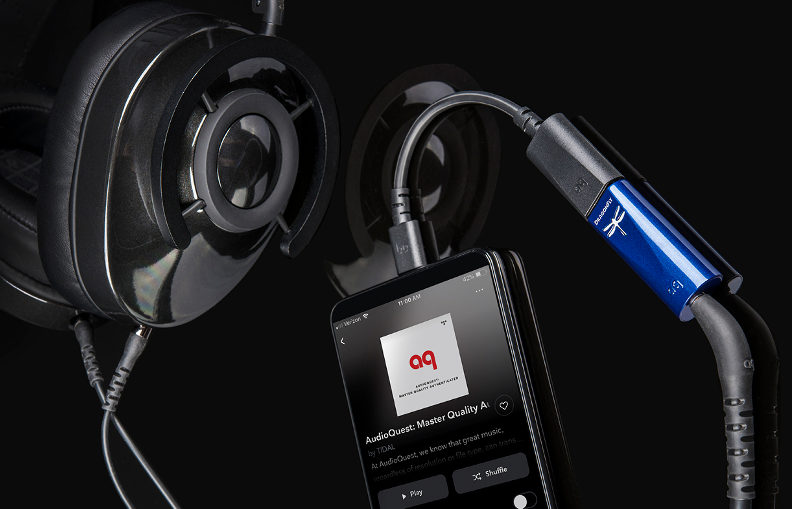 Portable USB DAC or DAP: which should you choose in 2025? - Son-Vidéo ...