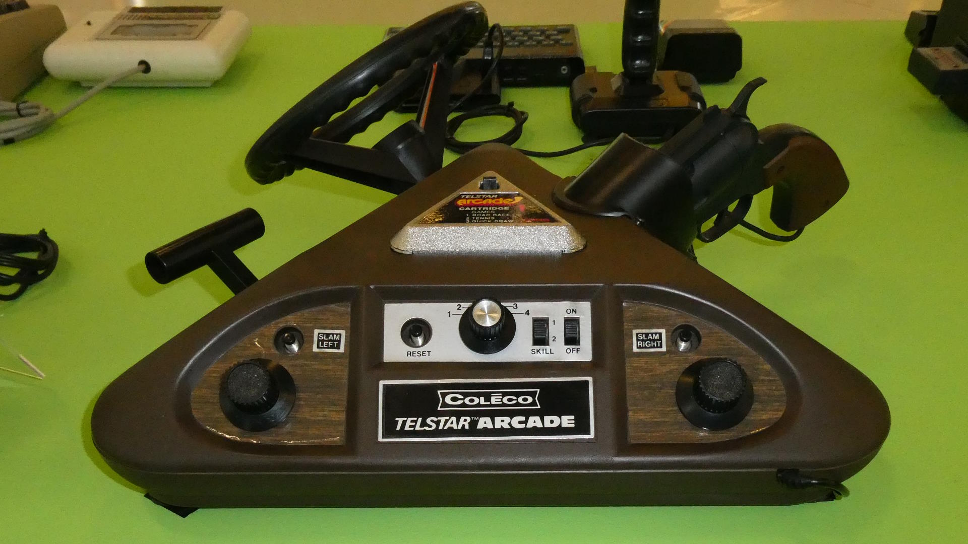 Retrogaming: the most unusual consoles and microcomputers - Son-Vidéo ...