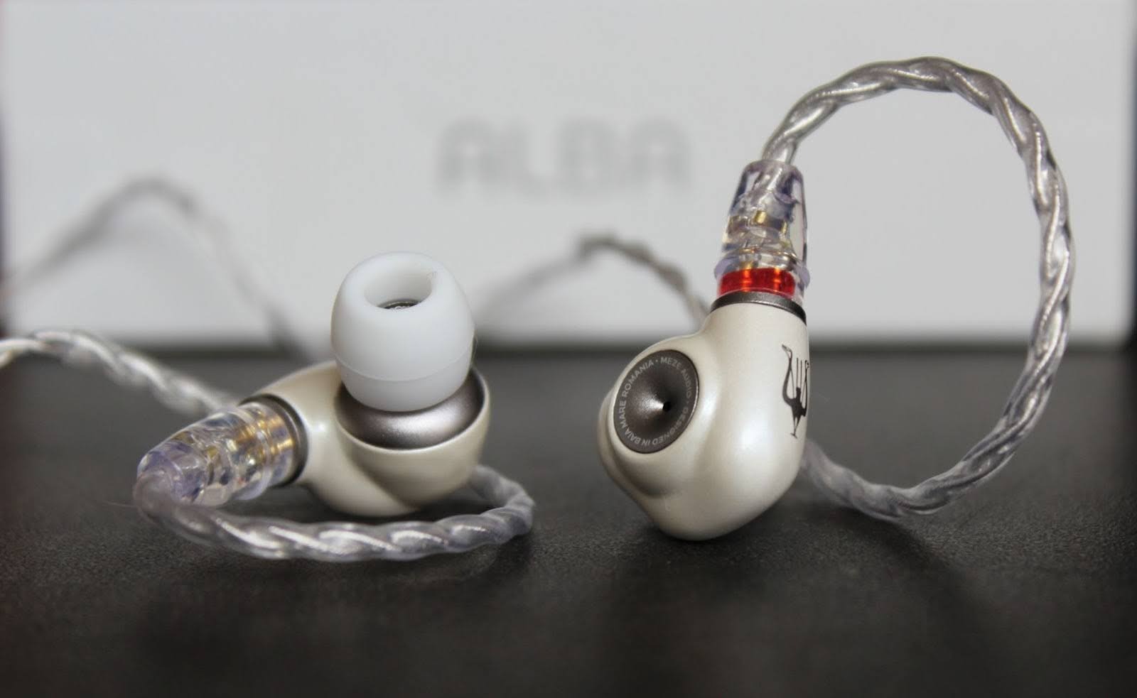 Test Meze Alba : la haute-fidélité à emporter partout - Son-Vidéo.com ...